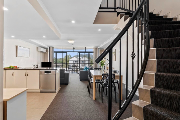 Cityville - 3 Bedroom Penthouse Apartment - Rockhampton