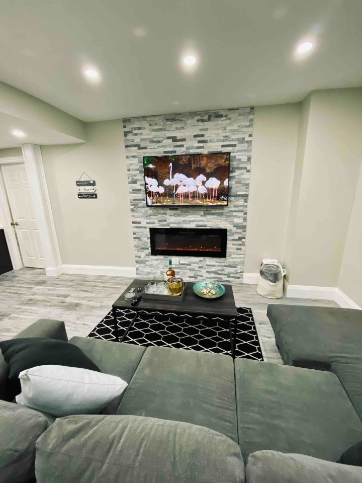 Modern 2 Bedroom Apt In An Exclusive Neighborhood - North Bay