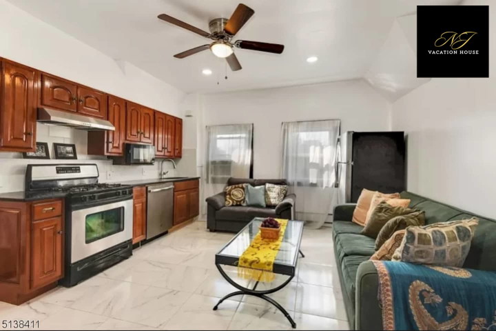 Sleep 16 Near Nyc, 25 Min To Penn Station, Parking - Newark, NJ
