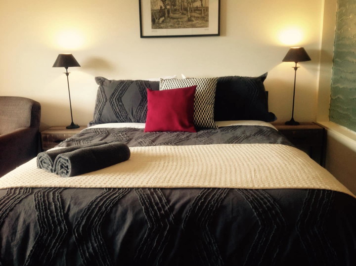 Stone's Throw Beachside,
View, Netflix, Wifi - Phillip Island