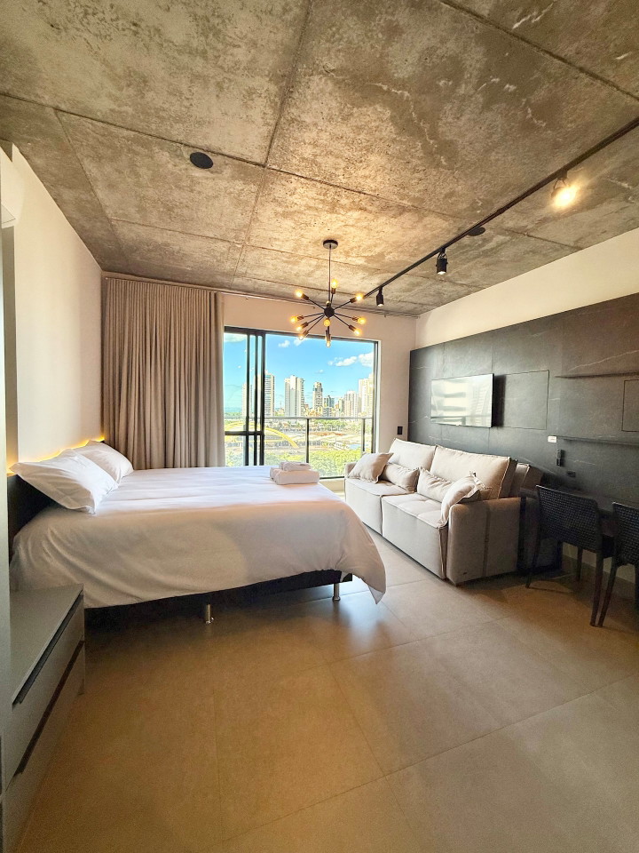 Belíssimo Studio Com Piscina Sauna E Academia - Maringá