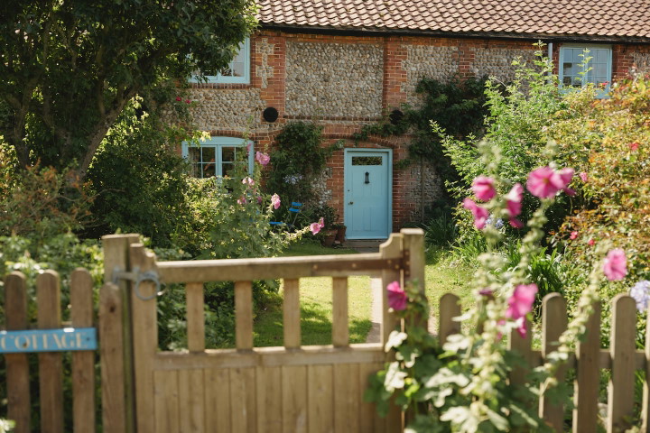 Chloe's Cottage At Wiveton Hall - Blakeney