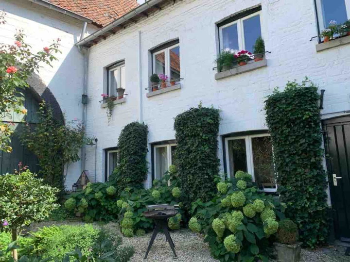De-cour Near Maastricht And Liège - Eijsden