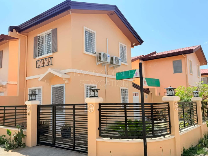 Raki's Corner - 2 Bedroom | Wifi | Gated Fence - Subic