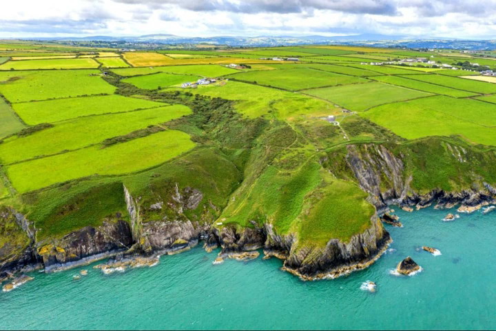 Cottage With Stunning Sea Views - United Kingdom