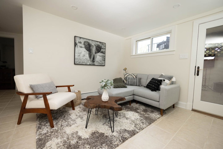 Stunning, Fully Renovated Apartment - Arlington, VA