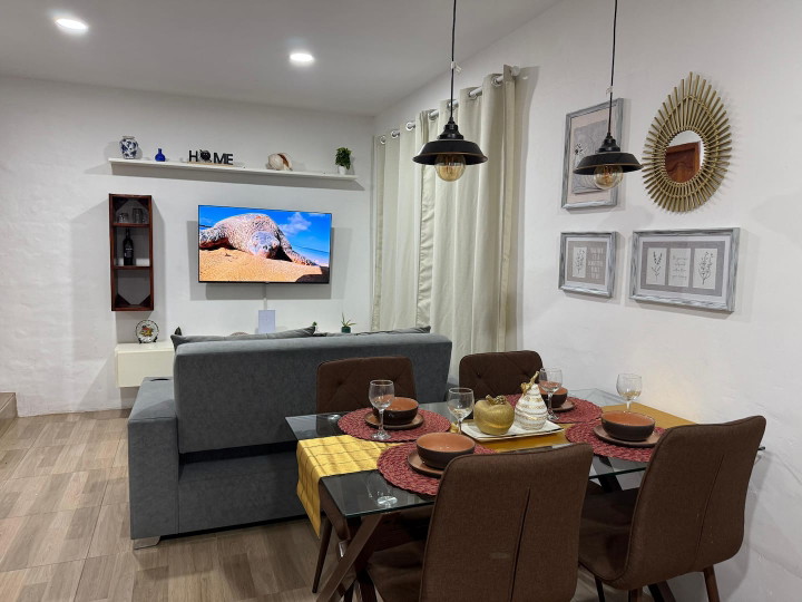 House In Puerto Ayora Near The Mall - Galápagos Islands