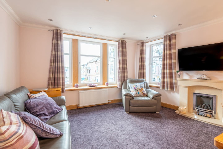 City Centre Apartment Close To River Ness - Loch Ness