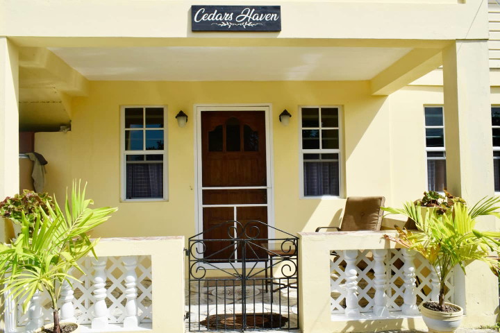 Cedars Haven - 2 Bedroom Apt. - Granada