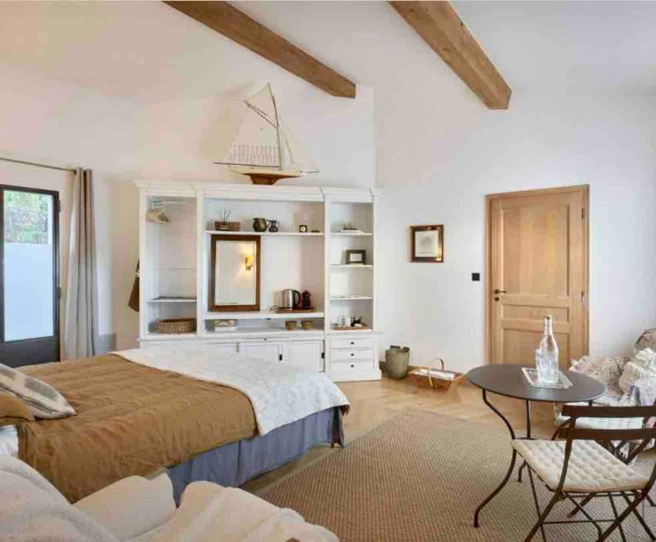Room In Heart Of The Old Village With Parking - Mougins