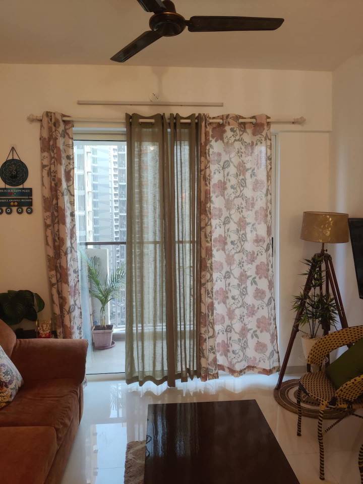 4 Bed Apartment In Dombivali - Dombivli