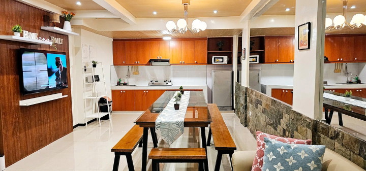 4 Amvill Court Town, Newly-renovated - Baguio