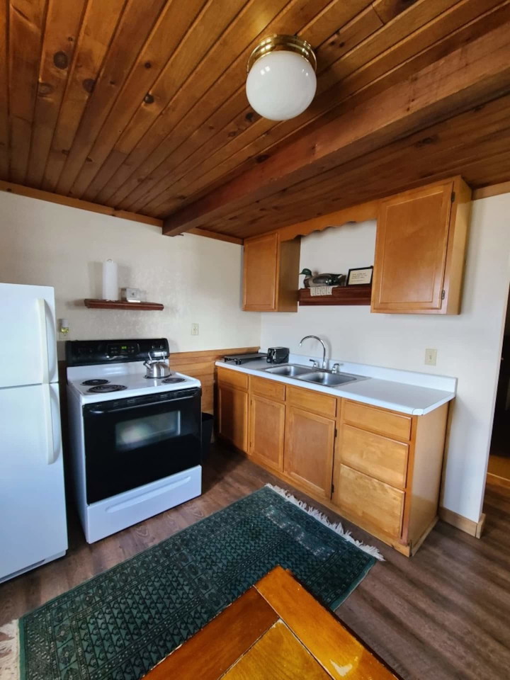 Cozy Studio Apartment In Tupper Lake - Tupper Lake, NY