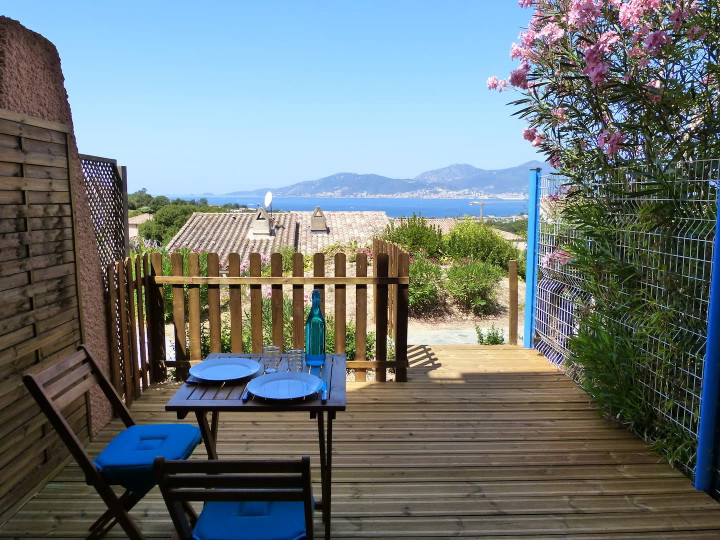 Studio Avec Vue Superbe Sur La Baie D'ajaccio - Ajaccio