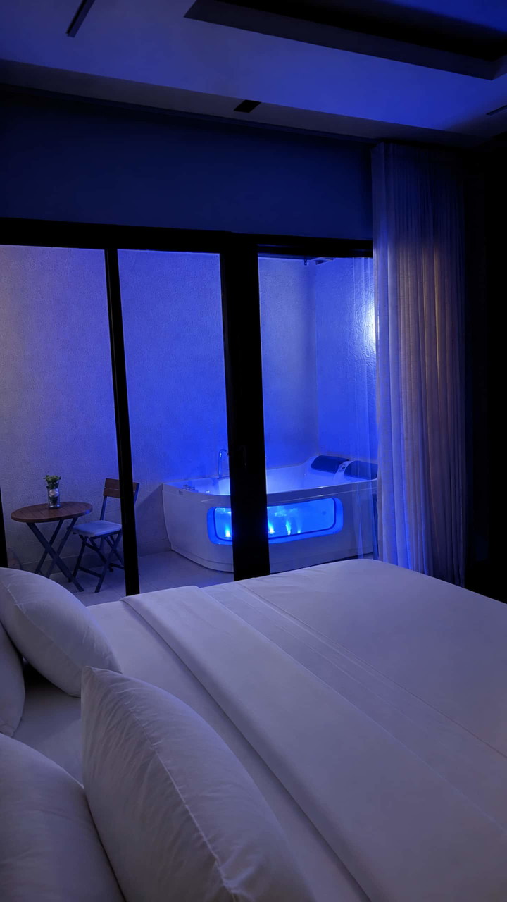 Modern Room And Lounge With Jacuzzi And Self Check-in 97 - Riyadh
