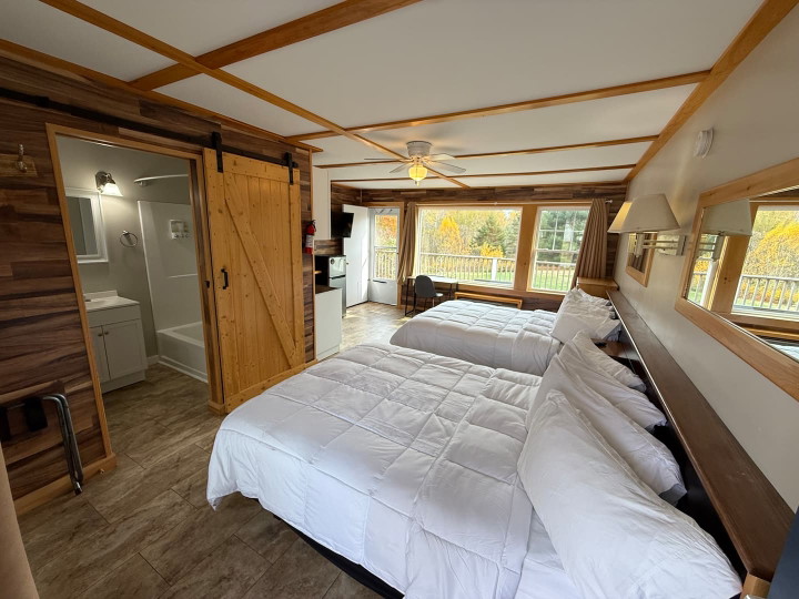 Eden Village Bar Harbor Studio Room 24 Sleeps 4-5 - Maine