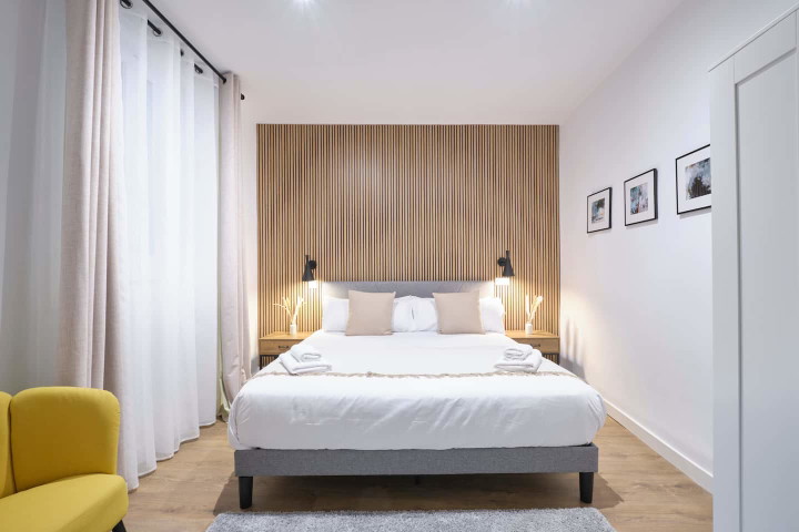Lovely Apartments - Madrazo - Madrid