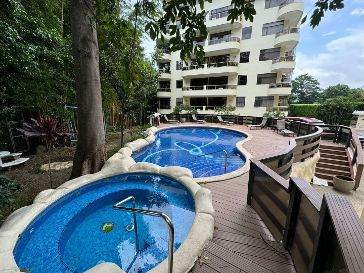 Appartement Spacieux De 4 Chambres à Escazu | Piscine | Parking - San José