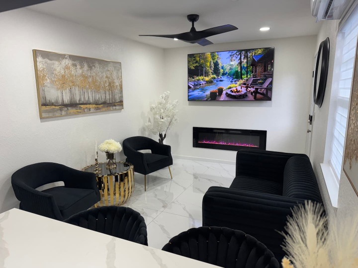 Luxury Home 5,2 Miles Airport+spa+king+washer+wifi - Spring, TX