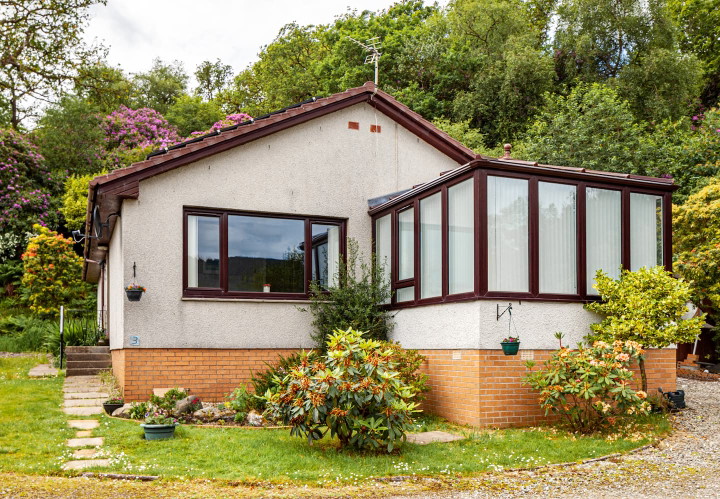 Fabulous 3-bedroom Bungalow With Stunning View Of The Holy Loch. - ダンウーン