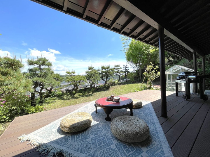10 Minutes To The Sea | Entire Building For Rent | Up To 10 People | Bbq Grill | Spacious Deck | Hiking | Easy Access To Kamakura And Hayama - 逗子市