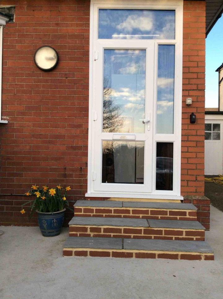 Self Contained Studio With Free Off-road Parking. - Hove