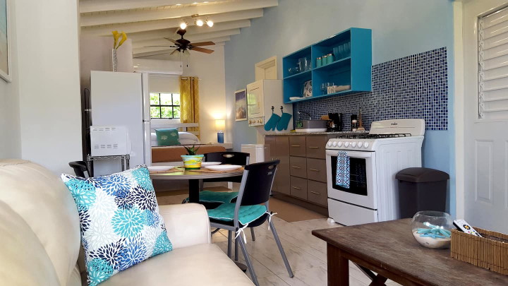 "Aurora" - Studio Apt. Near Rockley Resort & Beach - Barbados