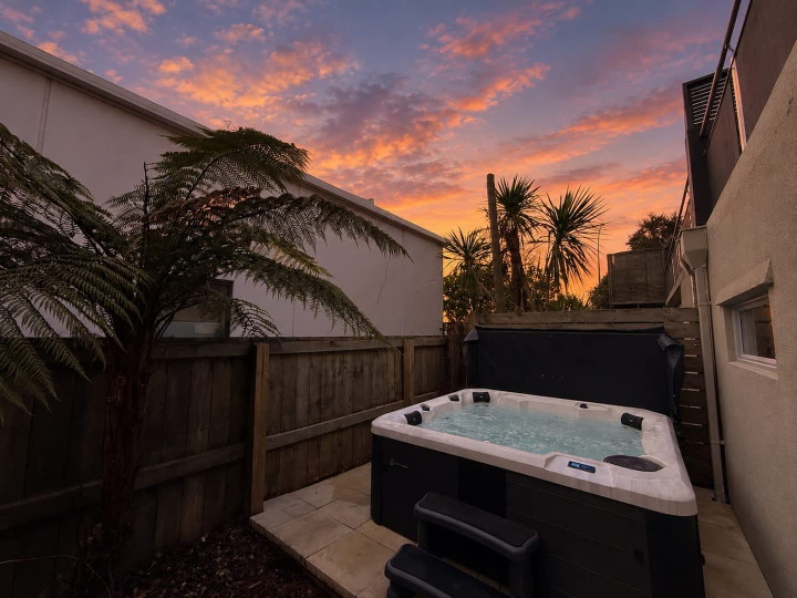 Walk To The Forest, Bar Or Cafe - Super Location! - Rotorua