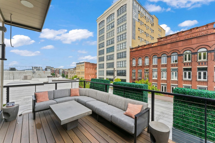Amazing Rooftop Patio Overlooking Gay Street - Knoxville, TN