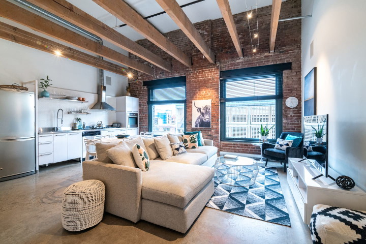 Brick & Beam - Beautiful Gastown Heritage Loft! - Vancouver