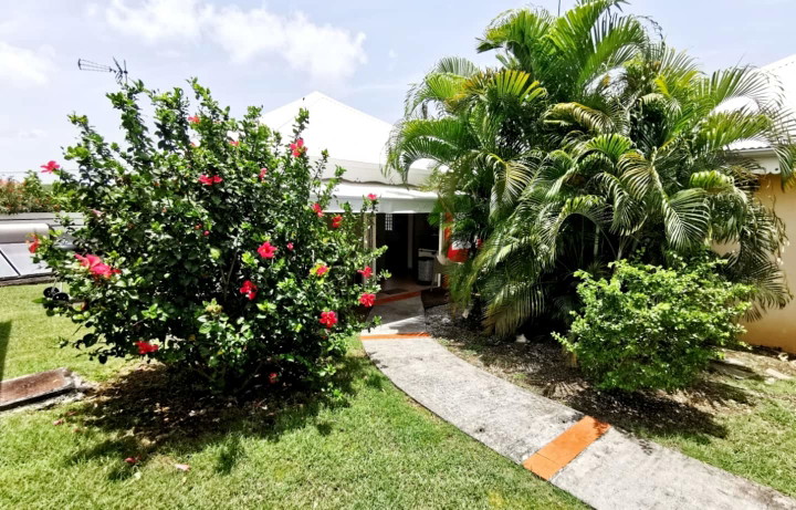 Bungalow Colombo -Résidence Ti-figues-st François - Guadeloupe