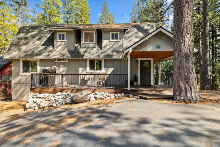 Laughing Pig 9br Cabin | Starlink, Gameroom, 30+ - Dodge Ridge, CA