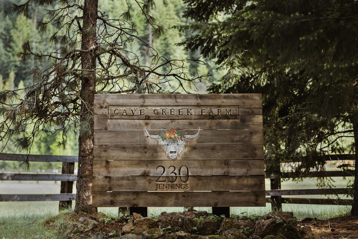 The Guest House At Cave Creek Farm - Trout Lake, WA