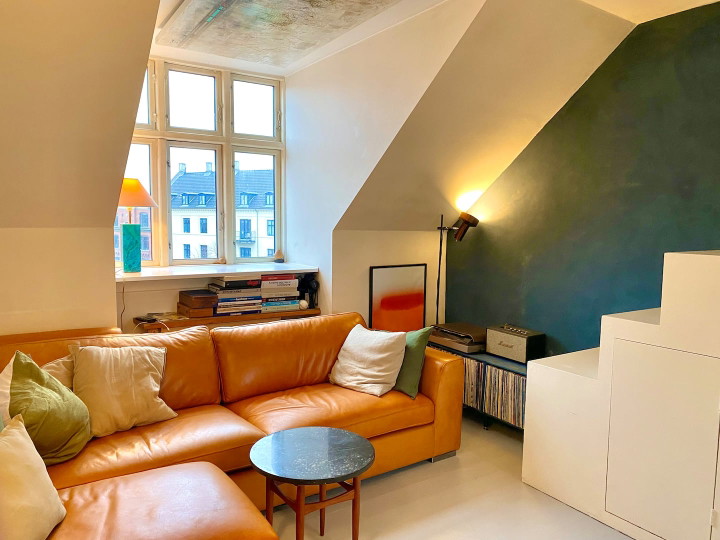 Cozy Vbro Home Top Floor Apartment 1 Min To Metro - Copenhagen Airport (CPH)
