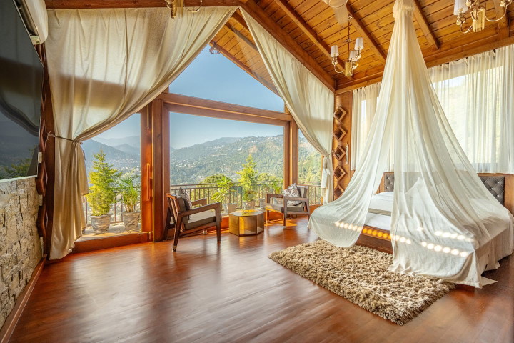 Hobbit Home | Snovika The Organic Farm - Inde