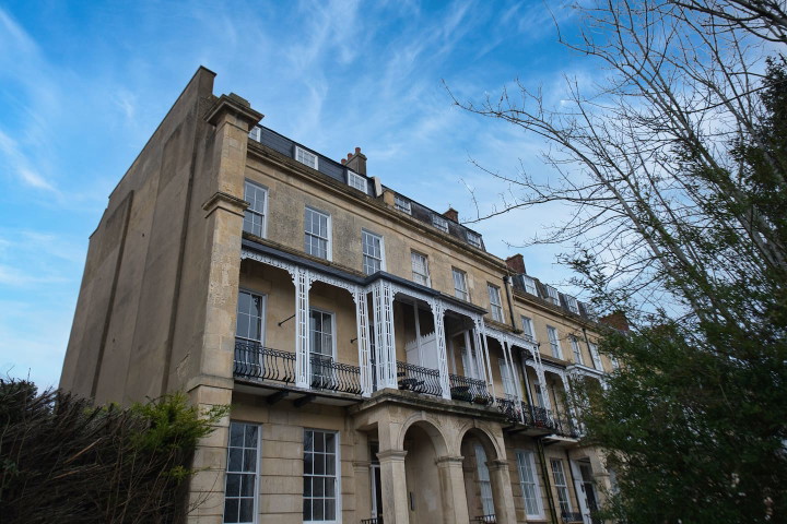 Lansdown 1 Bedroom Apartment, Cheltenham - Cheltenham