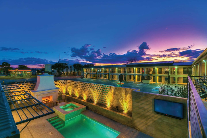 Goodfellow King At Angoria Hotel - San Angelo, TX