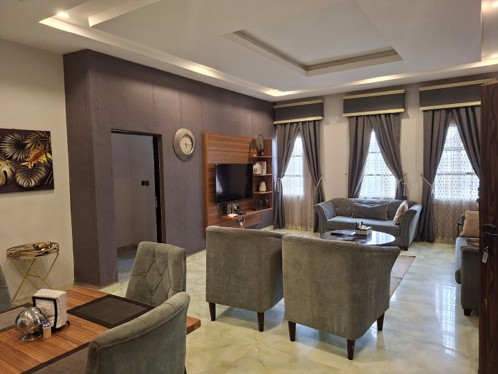 Stylish Luxury Apartment In Kano - カノ