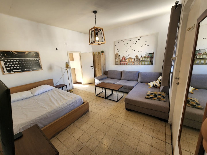 Vacation Apartment With 2 Rooms And A Sun Terrace In Nahlaot - Israel