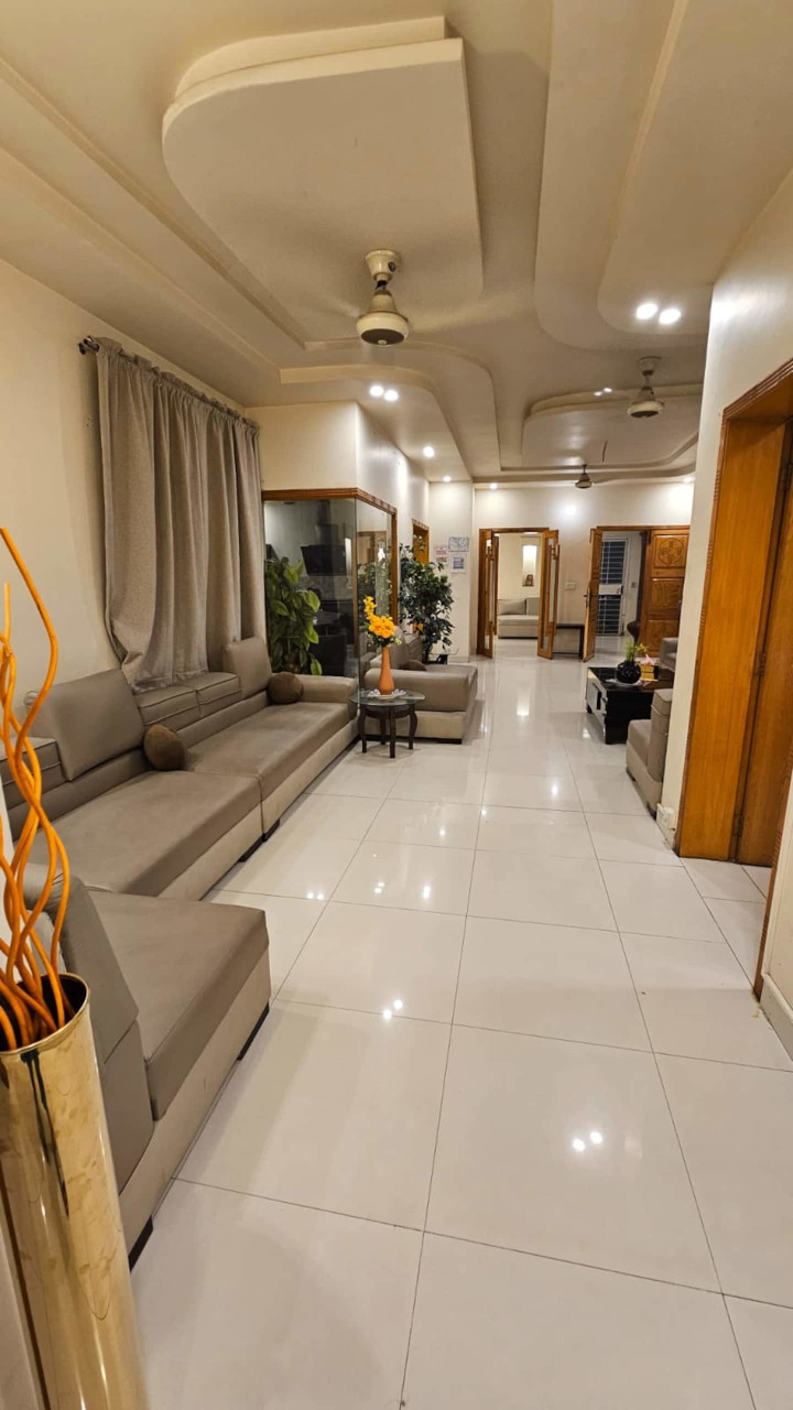 Full Furnished 5 Bedrooms 4 Bath Independ. Portion - Pakistan