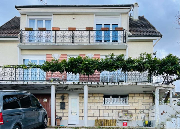 Large House With Garden Near Disneyland - Montévrain