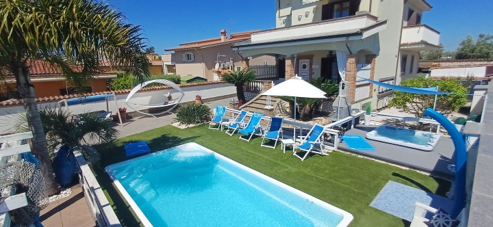 Tourist Accommodation Sailor Pool Sauna Jacuzzi - Anzio