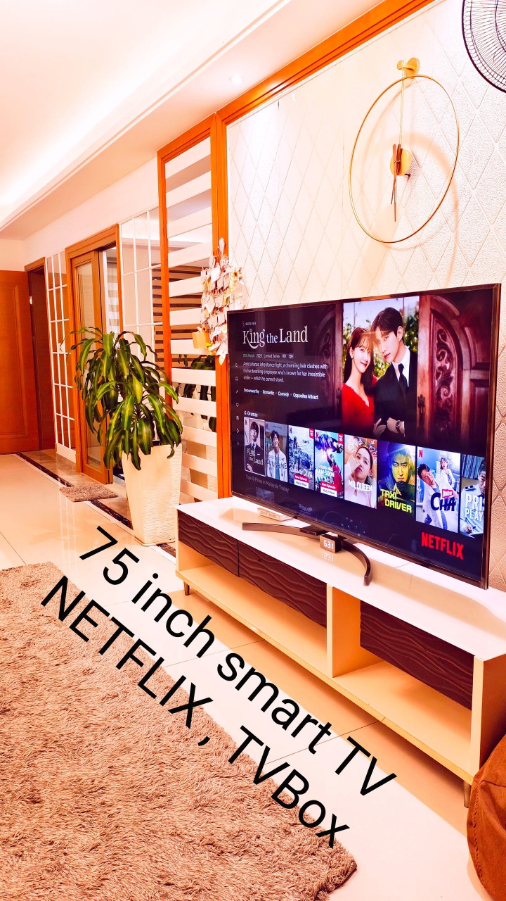R&f Ciq 2parking Vue Sur La Mer 4r3b, Tv Connectée 75 Et 65 Pouces - Johor Bahru