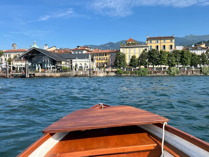 Aria Di Lago Nel Borgo Al38 - Verbania