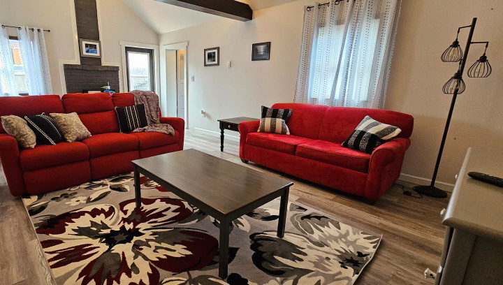 Cozy Retreat For All Seasons - Sault Ste. Marie