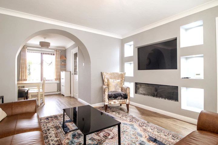 House In Darnley - Paisley