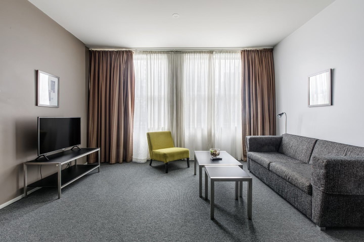 Spacious 1br Sanctuary In The Heart Of Melbourne - Melbourne
