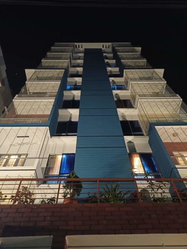 Secure & Spacious 4 Bedroom Apt With Ac - China