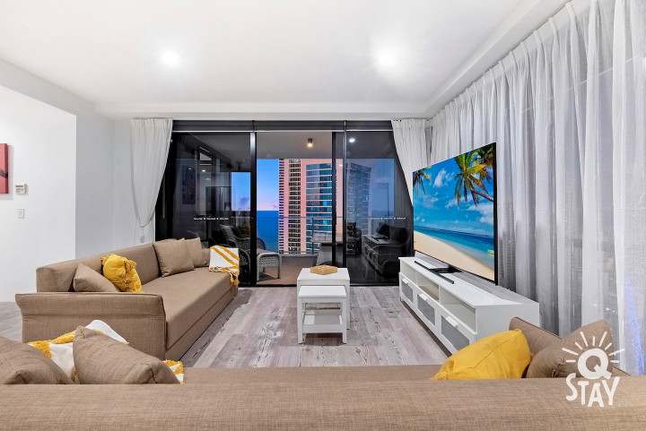 2 Bedroom Unit At Circle On Cavill - Gold Coast