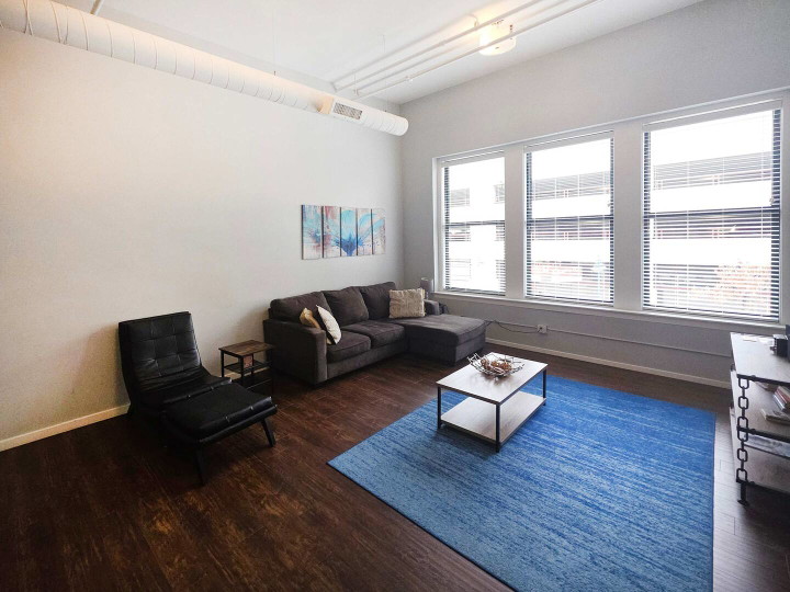 Loft #204 - 2br 2ba  Loft In Historic Downtown Kc - Kansas City, MO